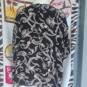 Tops | Trendy Floral Shortsleeve Slouch Top Xl | Poshmark